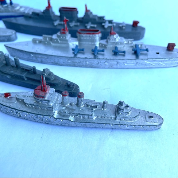 tootsietoys | Toys | Vintage Tootsietoy Diecast Metal Battle Ships Us ...